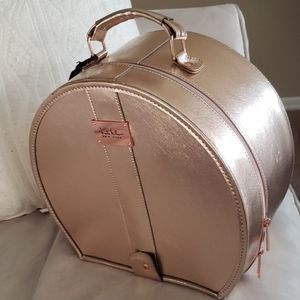 Nicole Miller Bags | Makeup Bag | Poshmark